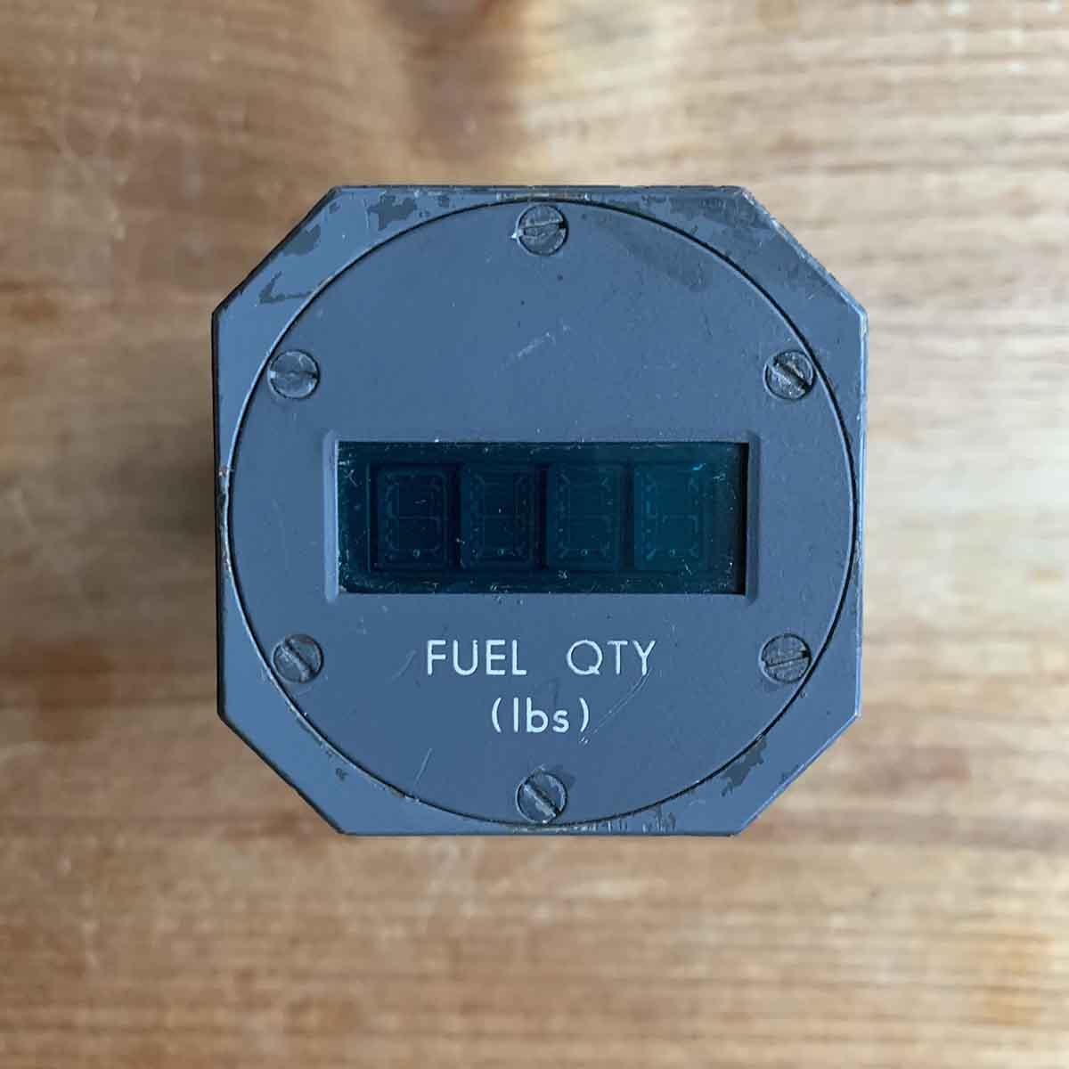 DC loadmeter indicator - Aviation Gadgets