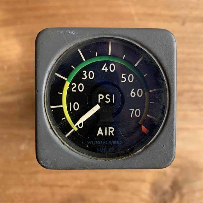 Air pressure indicator - Aviation Gadgets