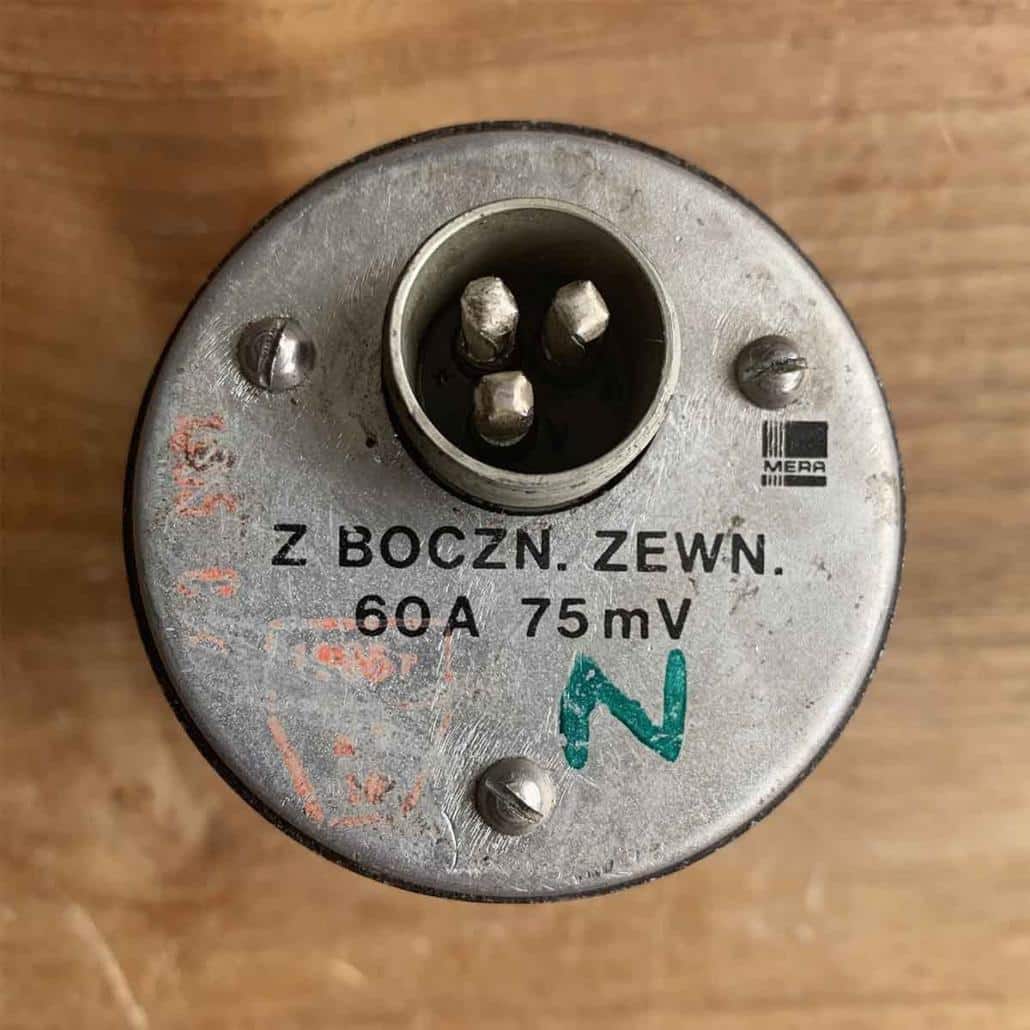 Dual ammeter/voltmeter - Aviation Gadgets
