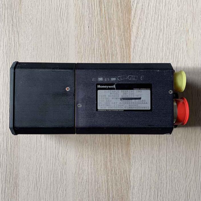DB-100 distance bearing indicator - Aviation Gadgets
