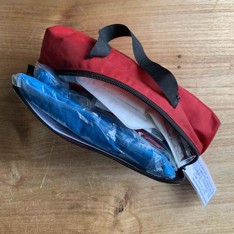 Universal precaution kit - Aviation Gadgets