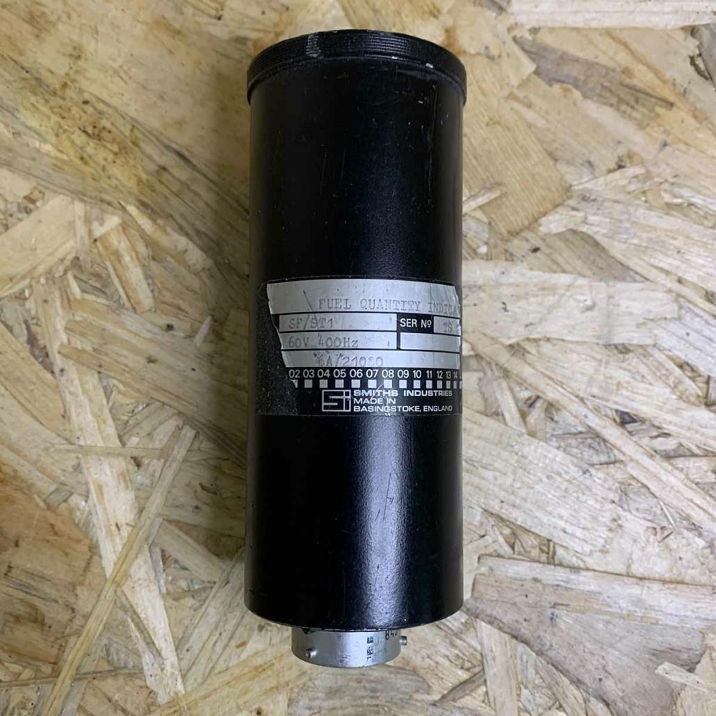 Fuel quantity indicator - Aviation Gadgets