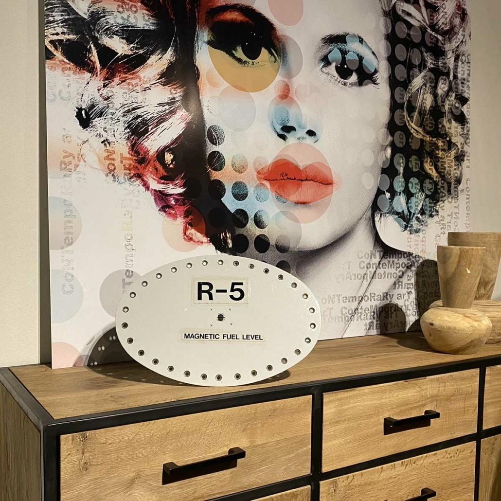 Airbus A318 and A319 fuel panels - Aviation Gadgets