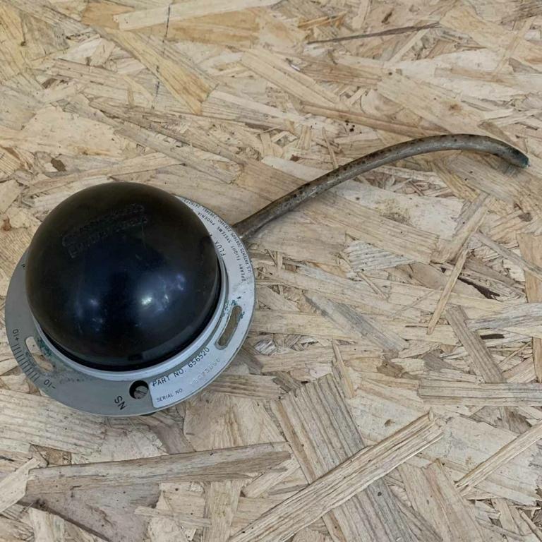 Flux valve and compensator - Aviation Gadgets