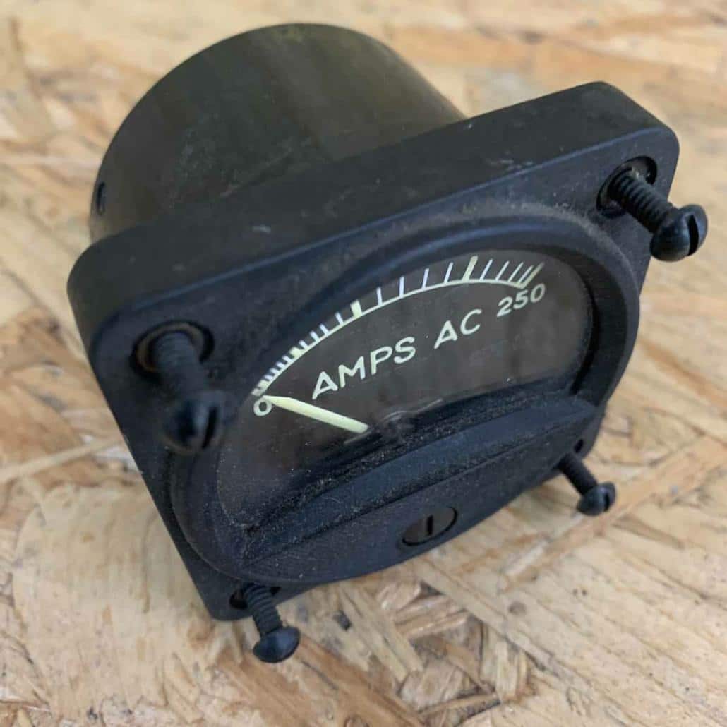 AC power ammeter indicator - Aviation Gadgets