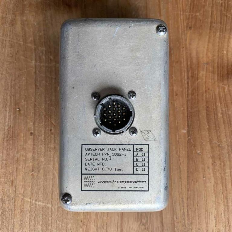 Boeing 727 observer jack panel - Aviation Gadgets