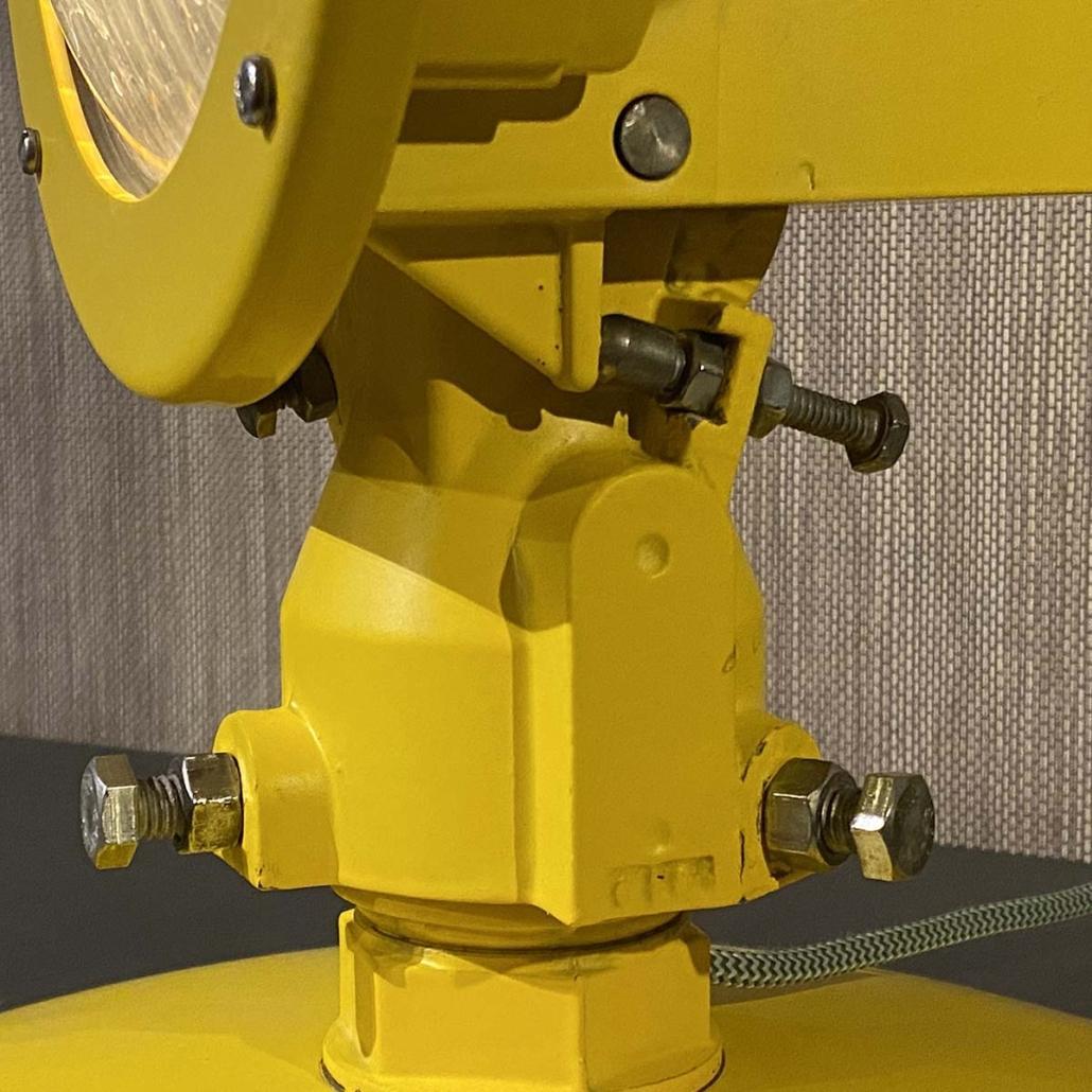 Runway approach light - Aviation Gadgets