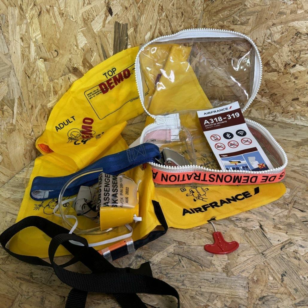 Safety demo kit Archives - Aviation Gadgets