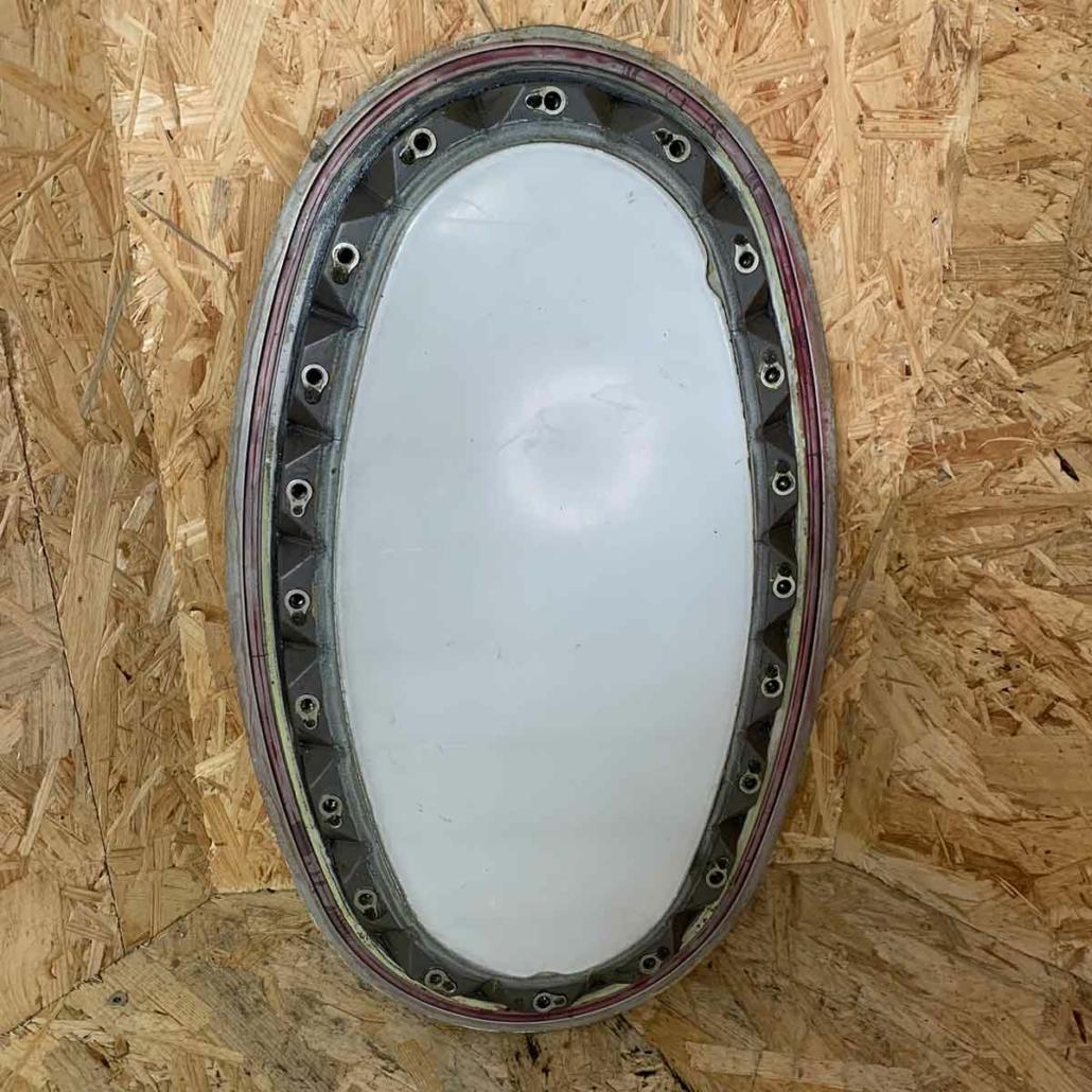 Brussels Airlines Airbus A330 OO-SFZ fuel tank access panel - Aviation ...