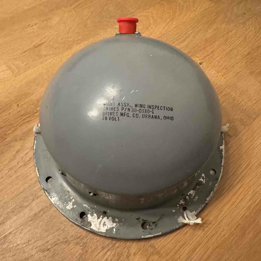 Grimes wing inspection light - Aviation Gadgets