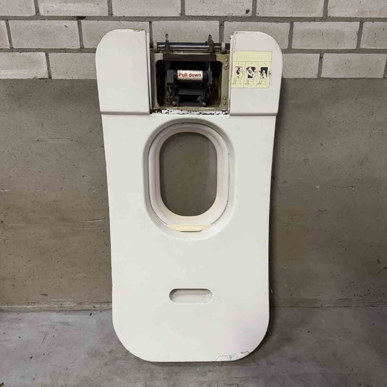 Avion Express Airbus A320 LY-VEV emergency exit hatch - Aviation Gadgets