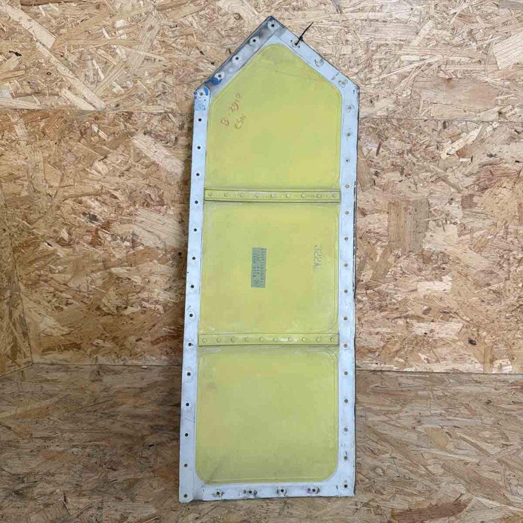 China Southern Boeing 737 B-2917/N320FT vertical fin skin panel ...