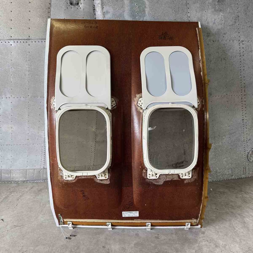 JetKonnect Boeing 737 VT-JLB sidewall panel double - Aviation Gadgets