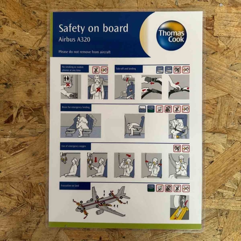 Aircraft safety demonstration kit - Aviation Gadgets
